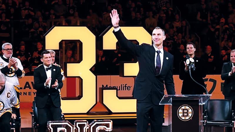 Homenaje a Zdeno Chara - El Mundo Boston